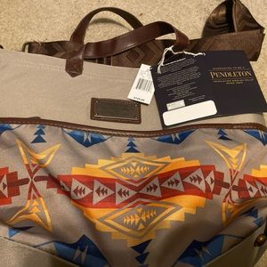 Pendleton | Bags | Pendleton Woolen Mills Shoppers Travel Tote Bag ...